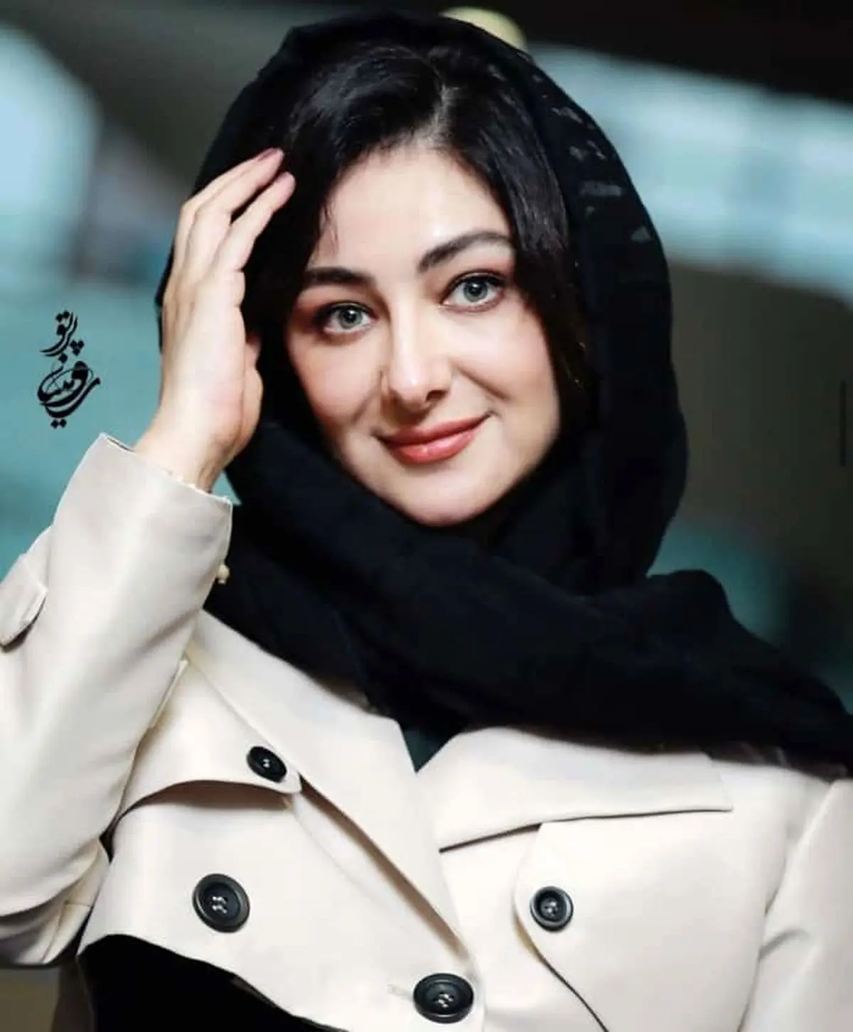 وقتی ویدا جوان بدون پروتز و بوتاکس حسابی جووونِ؛ خانوم فالووراش چه شیطونن